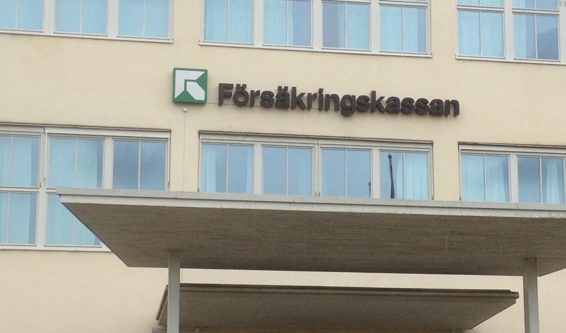 Frias från grova bidragsbrott på grund av språksvårigheter