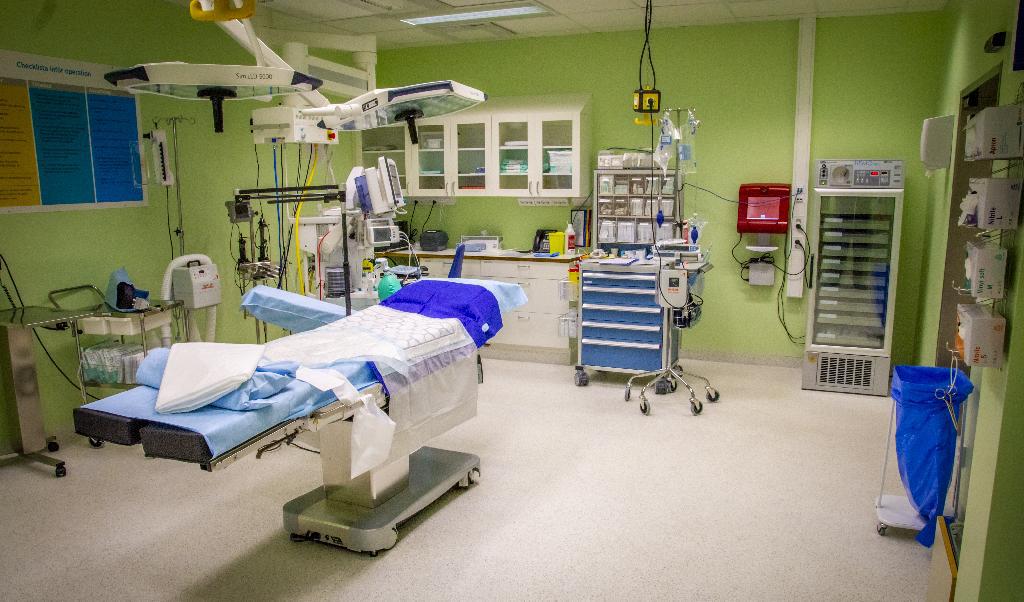 Krönika: Killgissningar, konsultrapporter och trollkonster präglar vården