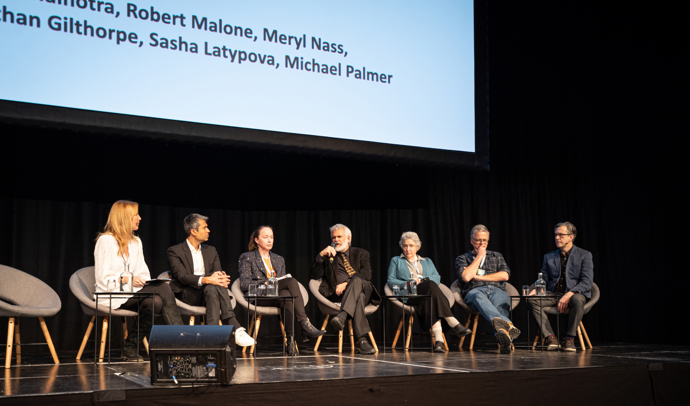 Covid-konferensen drog fullt hus