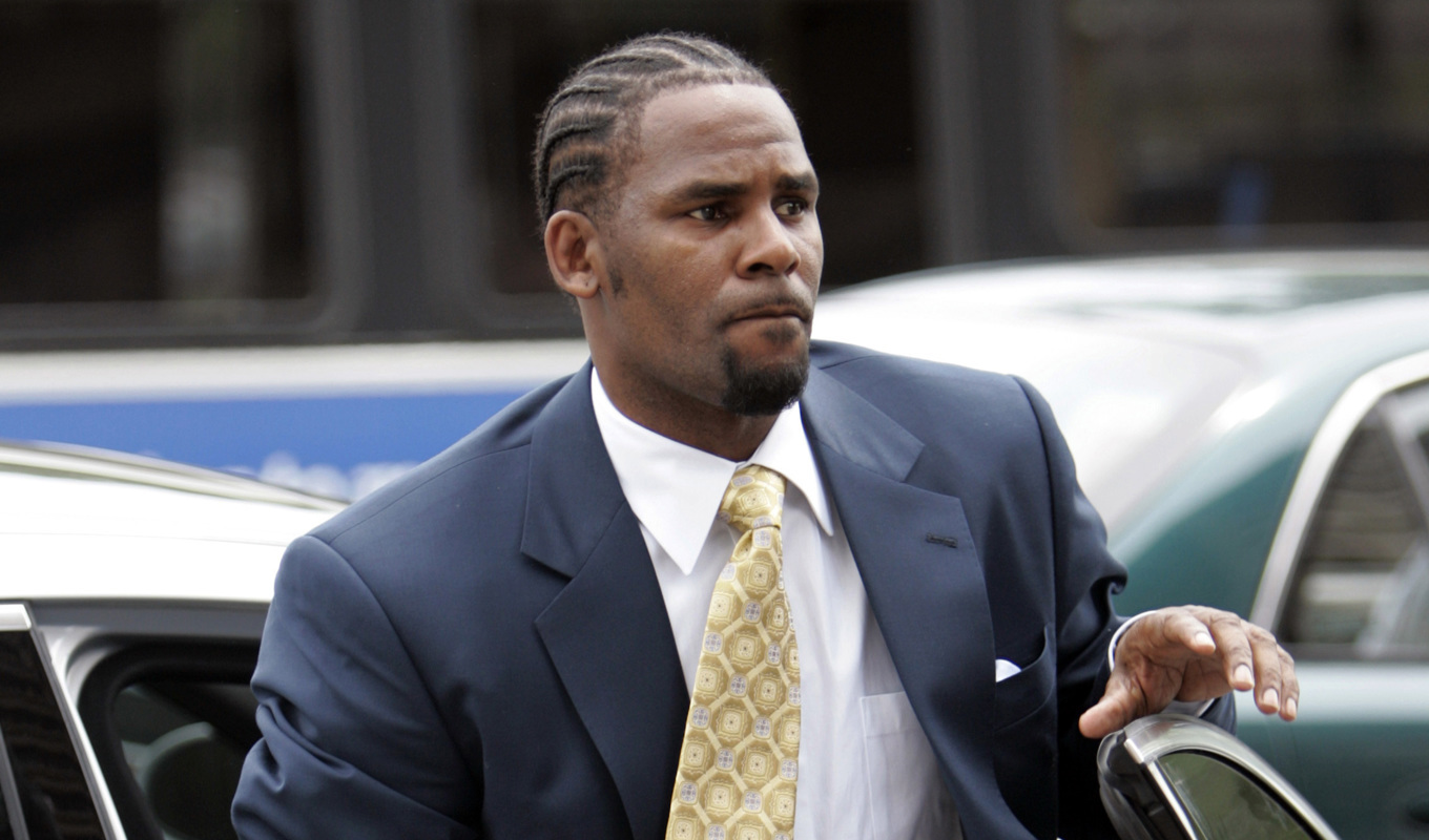 R Kellys offer får fem miljoner av hans royalties