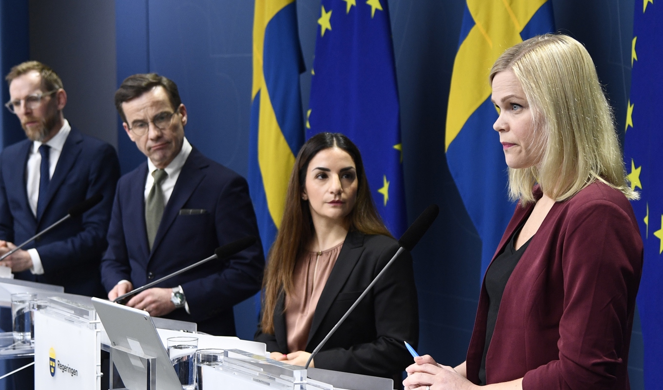 Regeringen möter judiska organisationer