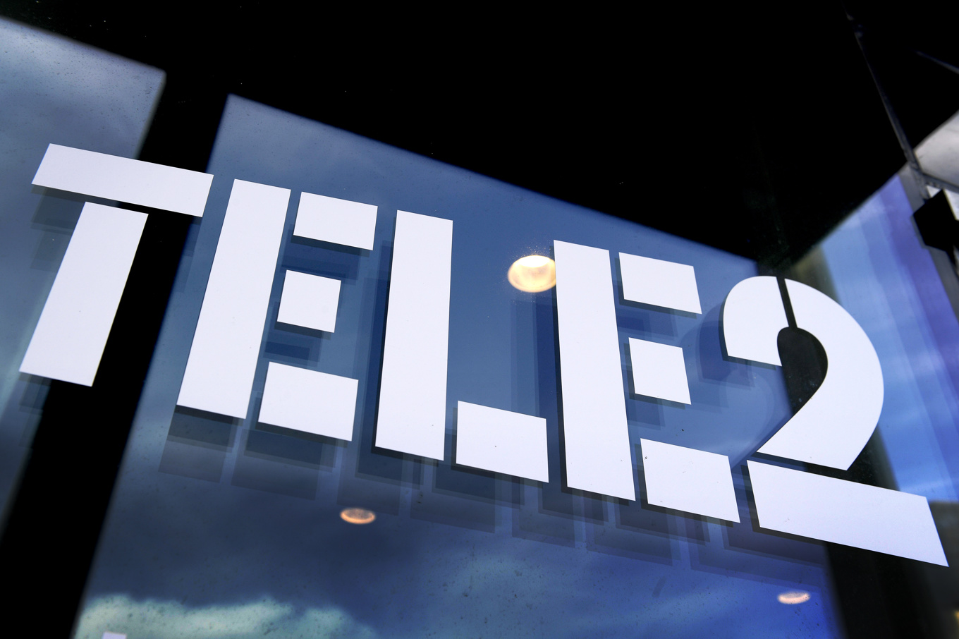 Tele2 får franska ägare