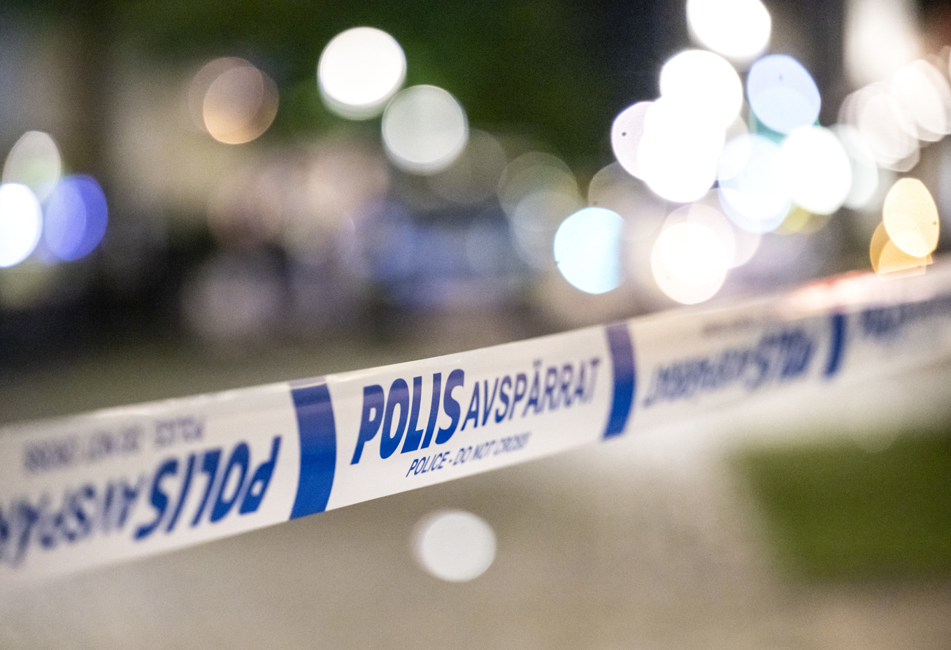 Galleriaskjutning med mycket folk på platsen