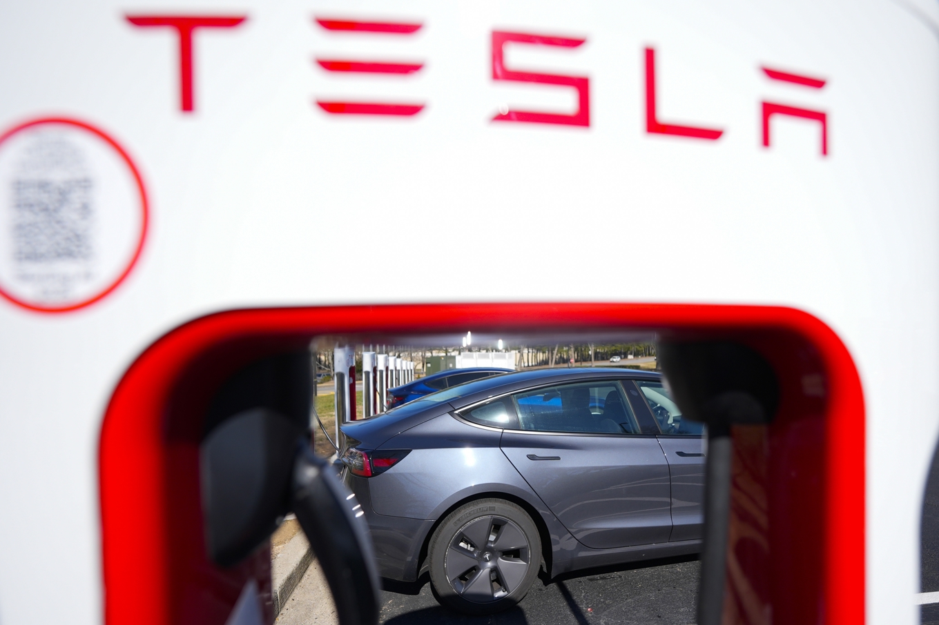 Teslas tröga försäljning fortsätter
