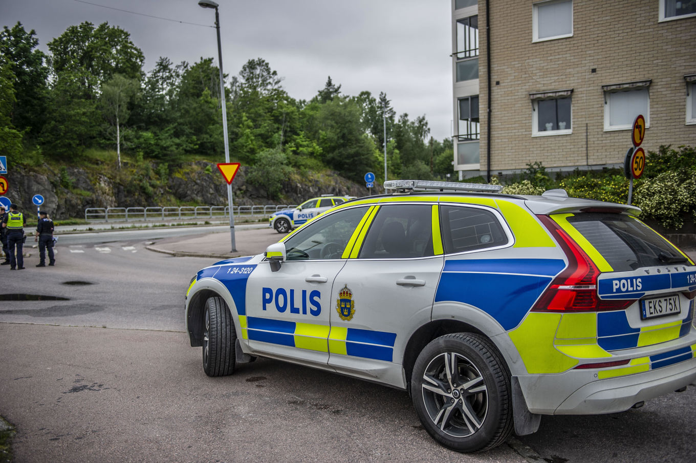 Man död – kördes på av polis