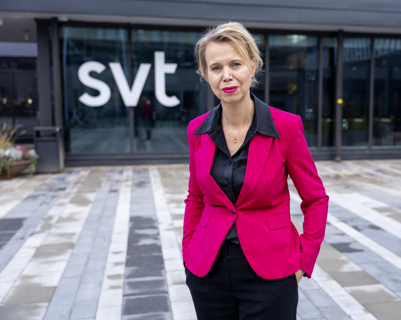 SVT måste spara 355 miljoner efter att TV4 lämnar marknätet